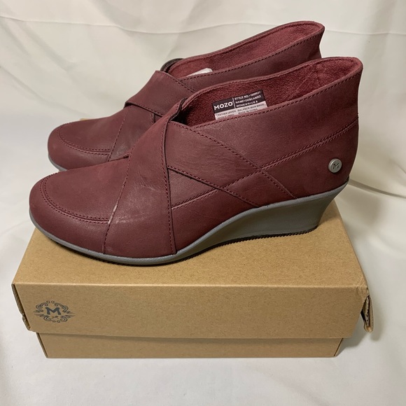 Mozo | Shoes | Mozo Slip Resistant Wedge Clog Comfort Work Shoe | Poshmark